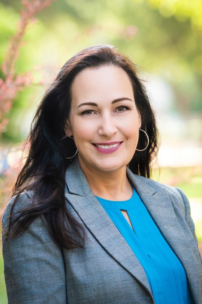 July 2021 Artist – Tricia Watkins – Oak Lawn Library Friends